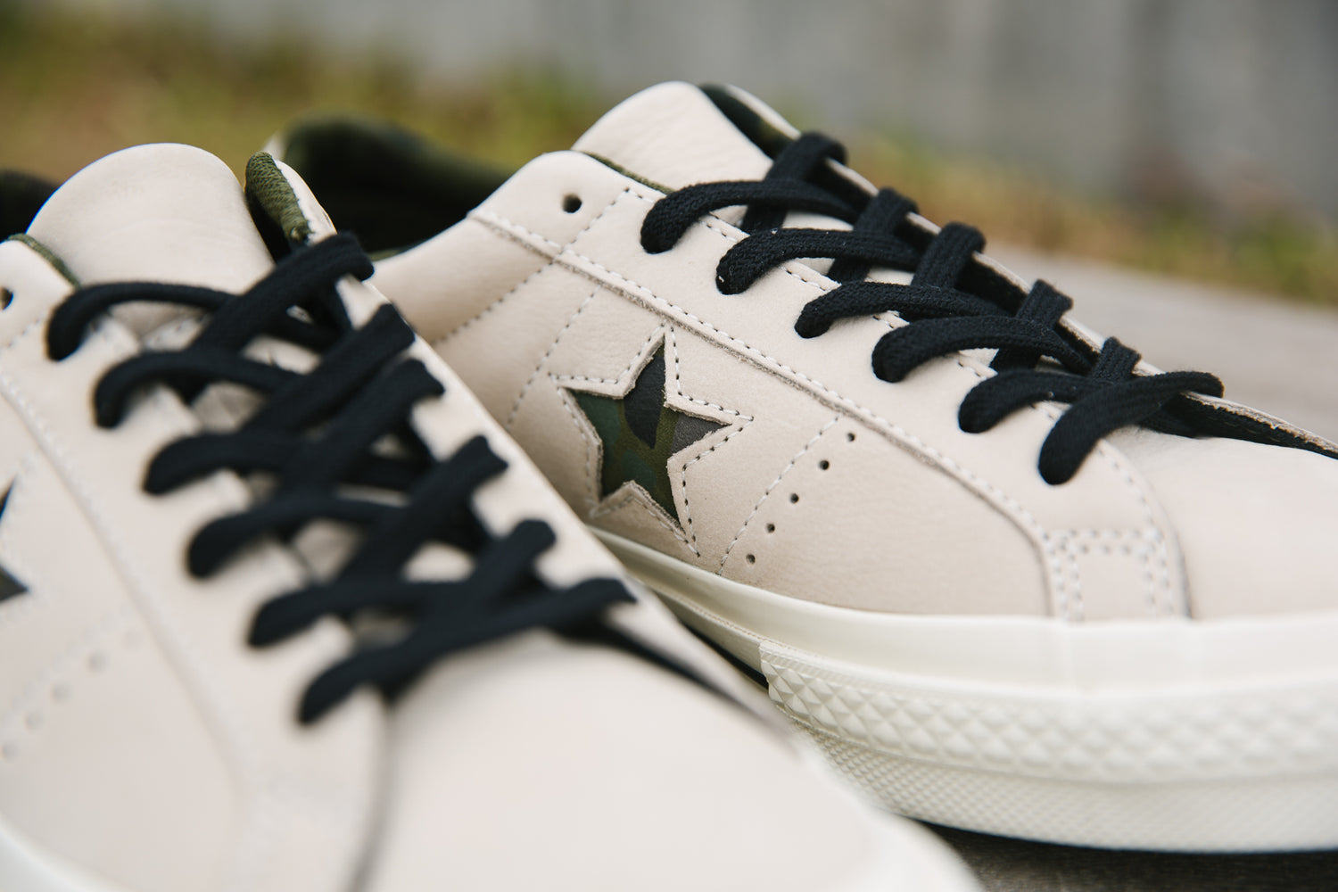 CONVERSE ONE STAR / CHUCK TAYLOR